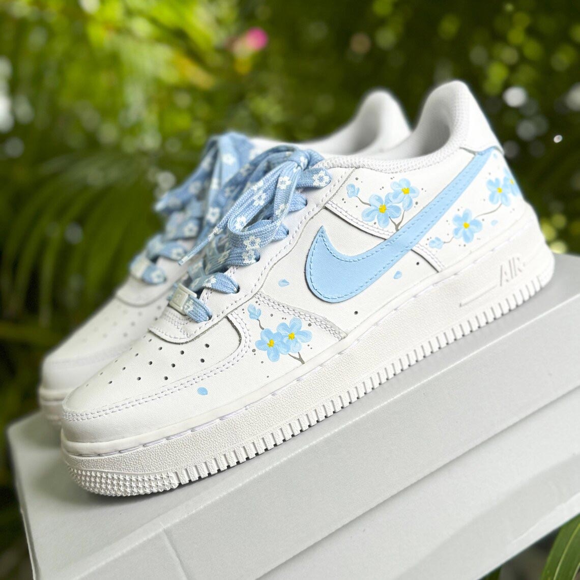 Custom Air Force 1 White Baby Blue Flower – oicustom