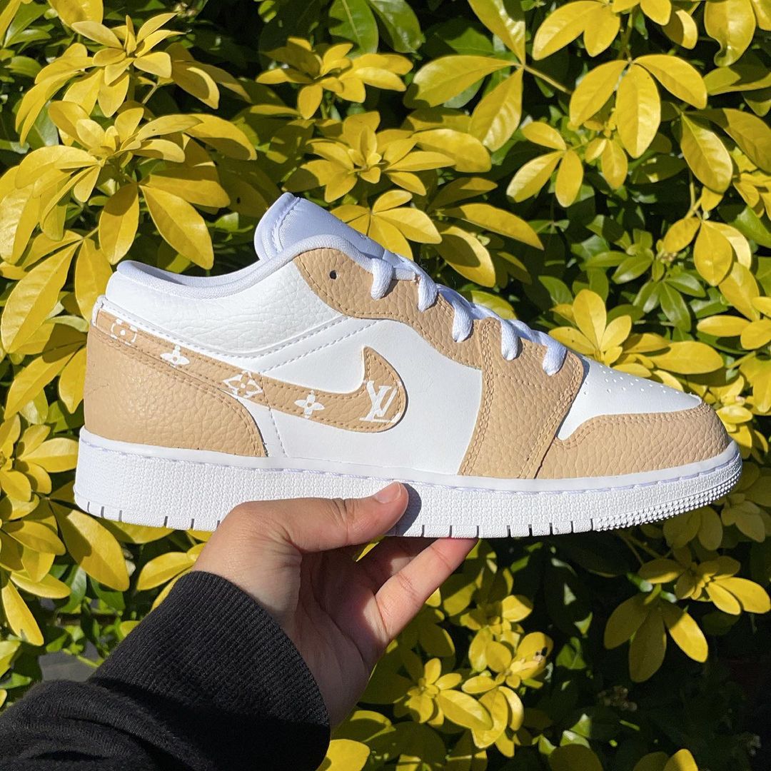 Beige Air Jordan 1 Low – oicustom