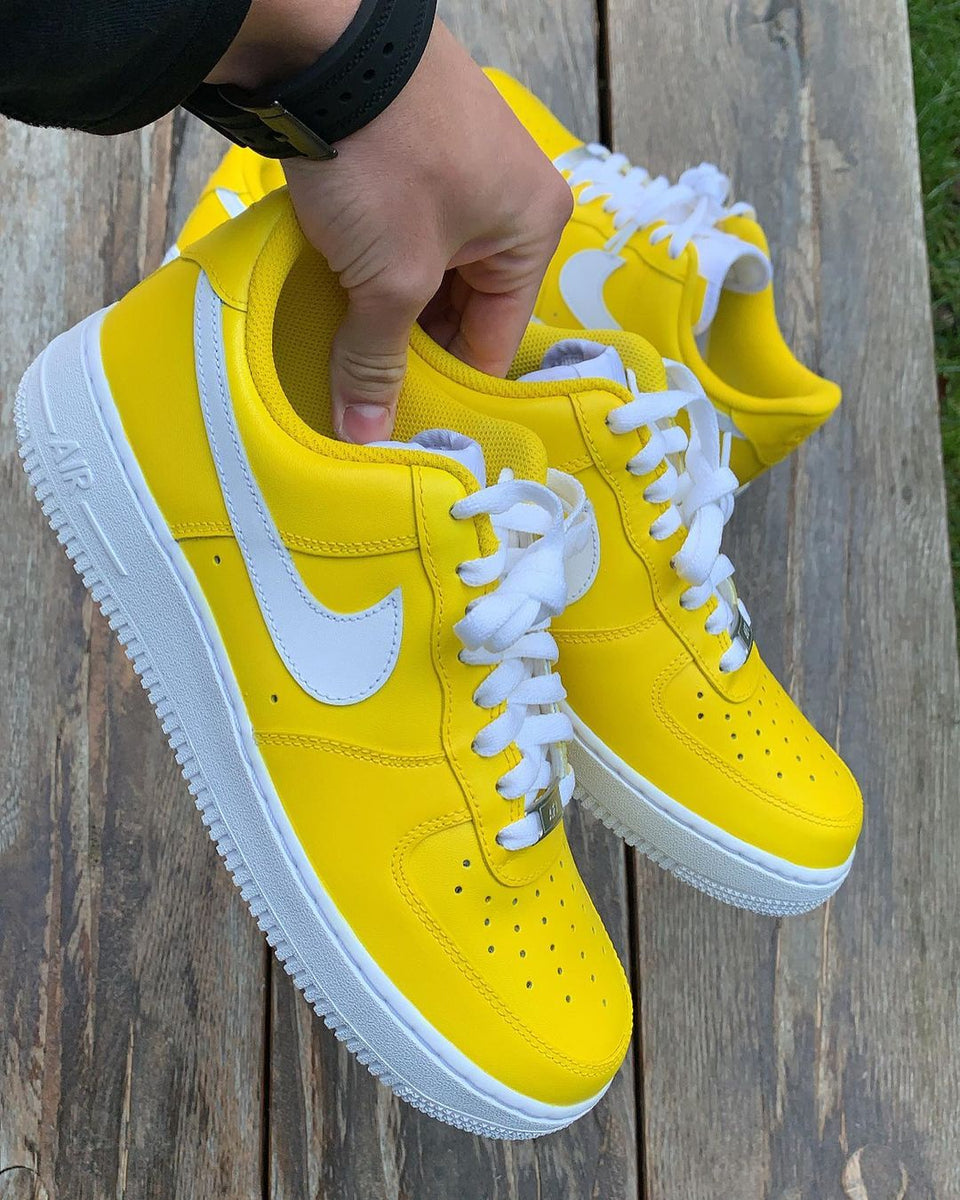 Custom Air Force 1 Yellow Black Swoosh – oicustom