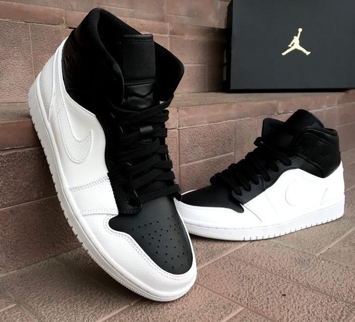 Custom Air Jordan 1 Mid Black White – oicustom