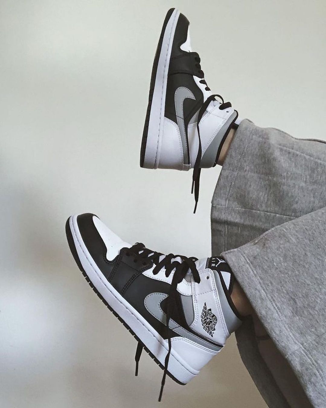 Custom Air Jordan 1 White Shadow – oicustom