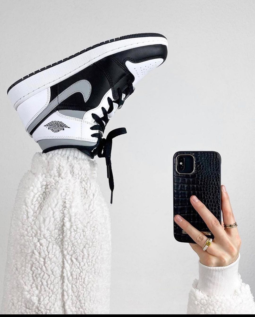 Custom Air Jordan 1 White Shadow – oicustom