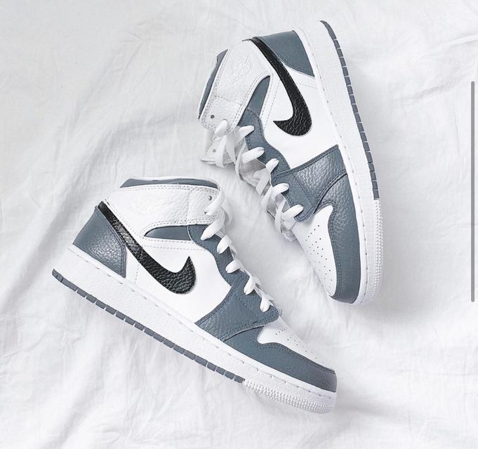 Custom Air Jordan 1 White Swoosh Grey Sneakers – oicustom