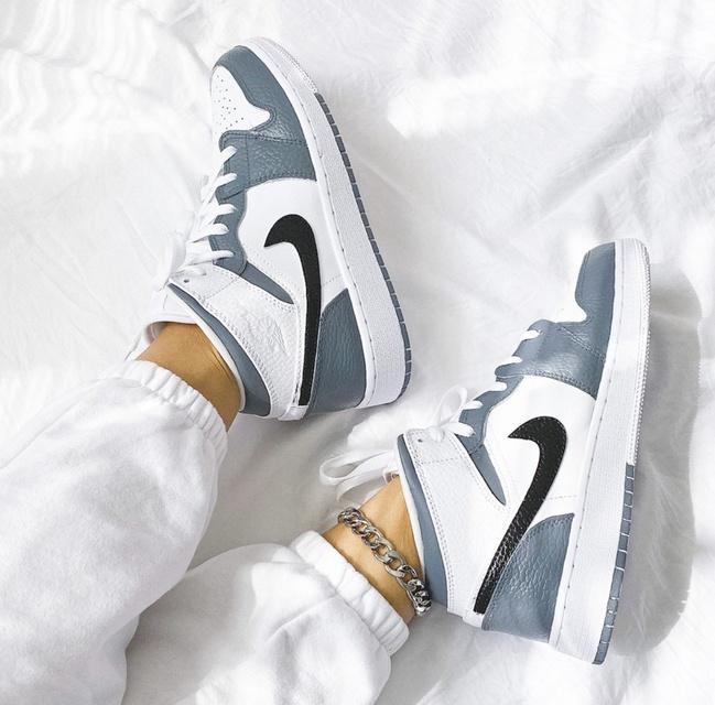 Custom Air Jordan 1 White Swoosh Grey Sneakers – oicustom