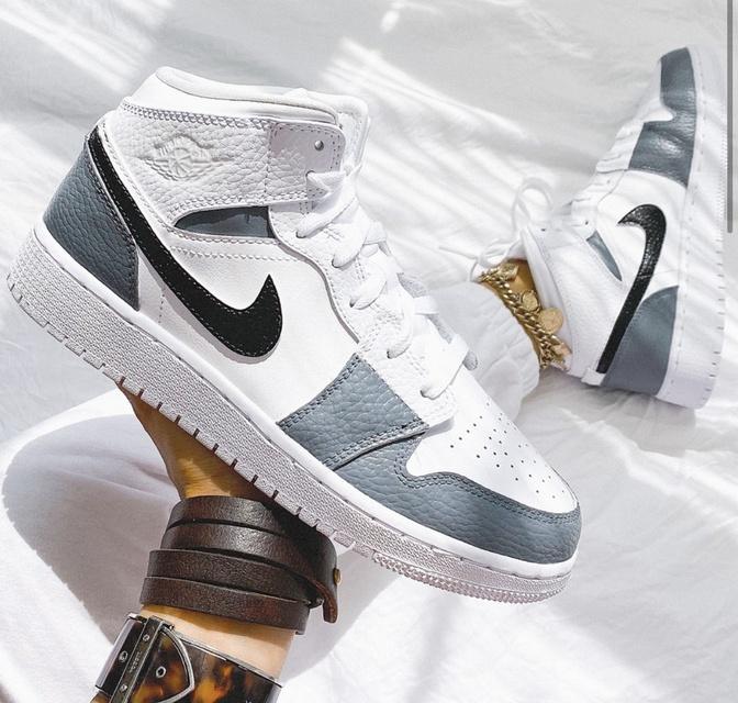 Custom Air Jordan 1 White Swoosh Grey Sneakers – oicustom